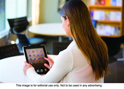 Women Surpass Men In Tech Buys Contexto Latino Metrocreativeconnection