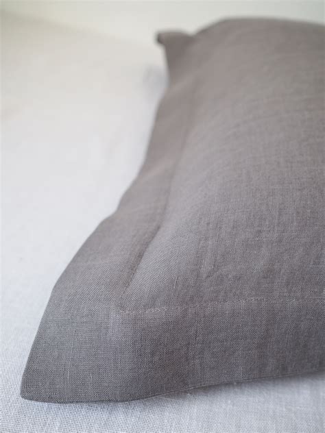 Szara lniana poszewka z listwą sprawdź 100 len stonewashed