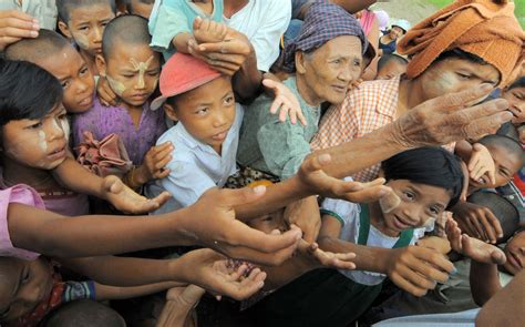 လူတစ်သိန်းကျော် သေစေခဲ့သည့် နာဂစ်မုန်တိုင်းကြီး ၁၇ နှစ်တိုင်ခဲ့ပြီ