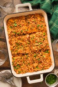 Cheesy Ground Beef And Rice Casserole The Cookin Chicks