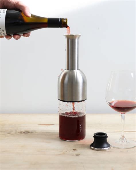De Mystifying Decanting The How Why And When Of Decanting Wine Eto