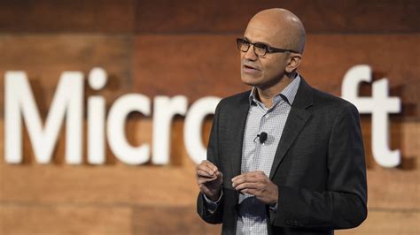 Microsoft се сблъсква със Salesforce на полето на автономните Ai агенти Profit Bg