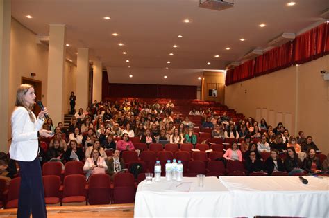 Iniciam as aulas da Escola AMAU de Educação e Gestão AMAU