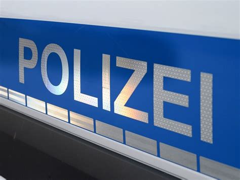 Schweres Busunglück Auf Der A9 Bei Leipzig