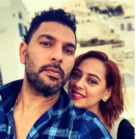 Happy Birthday Yuvraj Singh 6 गेंदों में 6 छक्के मारकर विश्व रिकॉर्ड