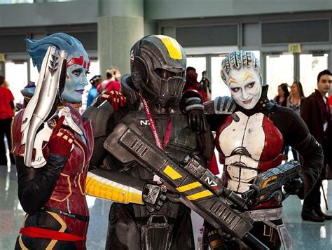 Awesome Mass Effect Cosplay Picture By Mooshuu Wondercon 2013