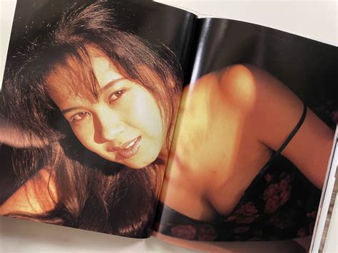 Yahooオークション Geo 大判写真集「中山博子 追憶」桜っ子クラブ