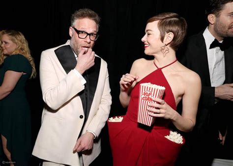 أزياء النجمات في حفل Snl50 تثير الجدل على السوشيال ميديا