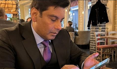 Footage Shows Arshad Sharif Shaheed Shot At Close Range