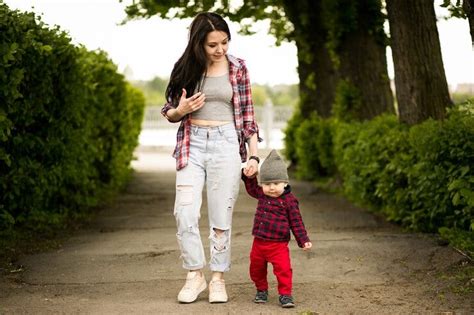 Role Of Moms A Good Motherhood By Qaiser Khan Pen Tribe Medium