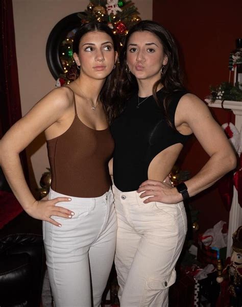 Hairy Arms Girls Stay Together Rthefuzzygirlnextdoor
