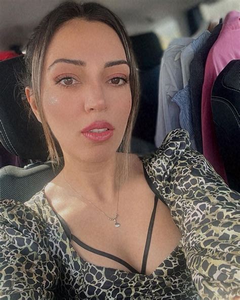 Mini Etekli öğretmenin Yeni Fotoğrafları Ortaya çıktı Mini Etekle Ders