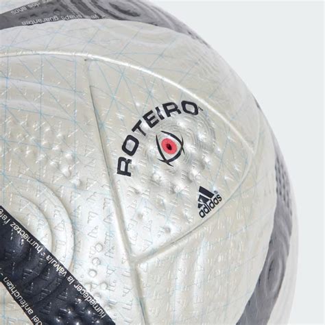 adidas reedita el mítico balón Roteiro Lenders Magazine