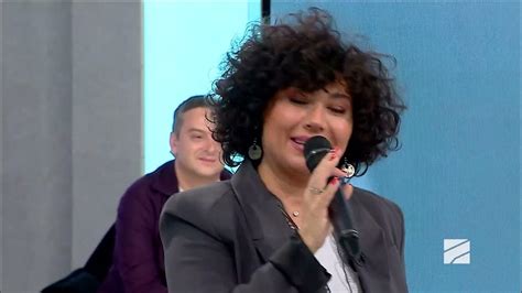 სალომე ბაკურაძე ეს ზამთარიც დაილევა ცნობილი ოჯახების უცნობი ამბები ღამის პრაიმ თაიმი 2022 11