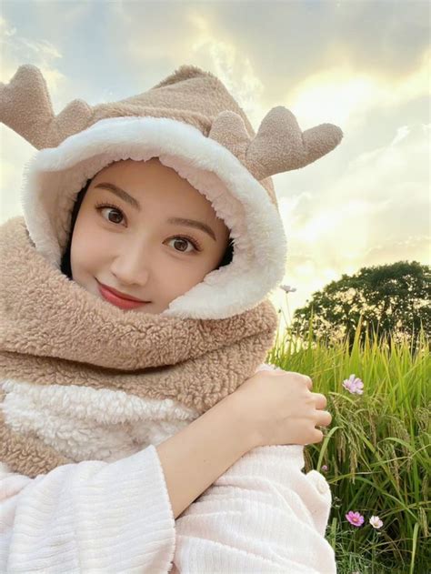 Ghim Của Vaaty23 Trên Jing Tianจิ่งเถียน 景甜