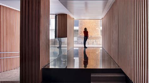 The New Brick Tectonic By Muñoz Miranda Architects Dezeen Awards