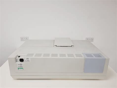 Perkin Elmer Lambda 900 Uvvisnir Spectrometer Lab