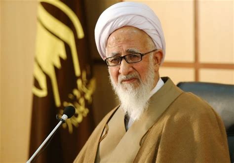 توصیه آیت الله جوادی آملی به جوانان مسلمان در غرب تسنیم