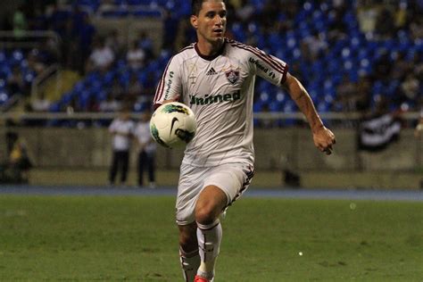 Presidente Do Fluminense Diz Que Tentará Retorno De Thiago Nevesjogada