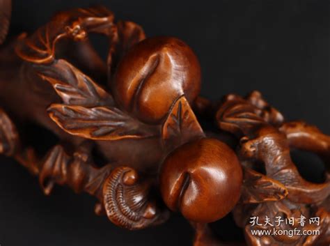 【图】罕见美品 日本购回 原包浆黄杨木整料精雕《超大型福禄寿如意摆件》制作精美 包浆浑厚 整料精雕 蝙蝠 寿桃 瑞兽等图案 尺寸长15x高7