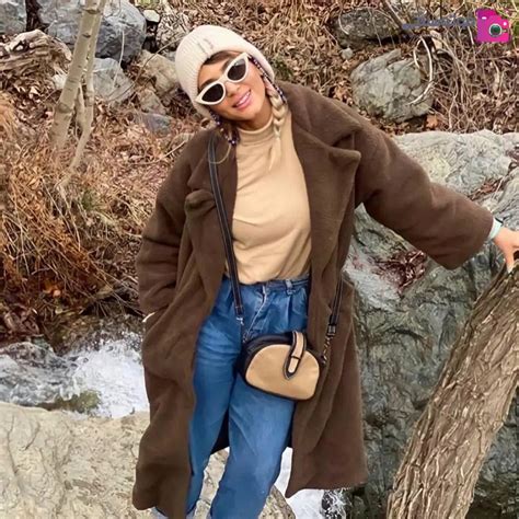 عکس و بیوگرافی ستایش موسوی بازیگر نقش شهبانو دیو و ماه پیشونی ️ فوتوسلفی