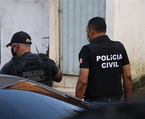 Mulher é Morta A Tiros Em Camaçari Jornal Correio