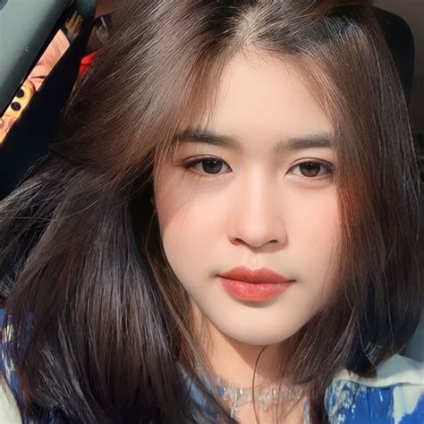 Hel Rahel Miaa On Threads