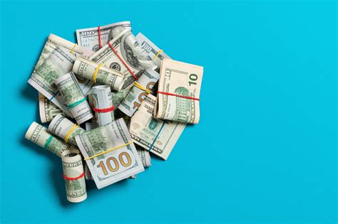 복사 공간 컬러 배경 비즈니스 개념 탑 뷰에 백 달러 지폐 클로즈업의 스택 0명에 대한 스톡 사진 및 기타 이미지 0명