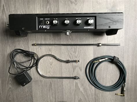 Etherwave Theremin Standard Moog Music Audiofanzine