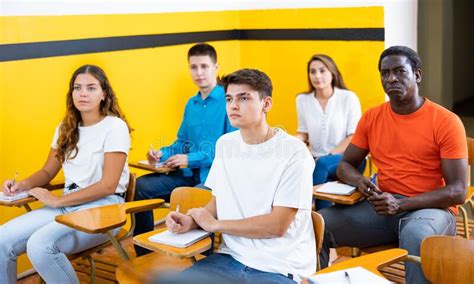 Taxi Driver School Adult Men And Women Are Trained In Driving School