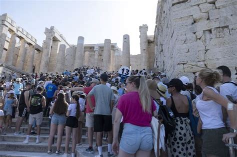 Tourists Slam One Of Europes Leading Attractions As Vastly