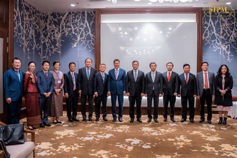 ក្រុមហ៊ុនវៀតណាម នឹងដាក់ឱ្យដំណើររថយន្តតាក់ស៊ីនប្រើអគ្គិសនី ២ ៥០០គ្រឿង នៅភ្នំពេញ សៀមរាប និង