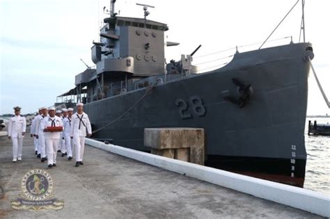 Auk Class Minesweeper Laststandonzombieisland