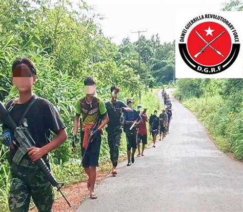 Khit Thit Media ထားဝယ်မြို့၊ တပ်နယ်ဆေးရုံအနီးရှိ Facebook