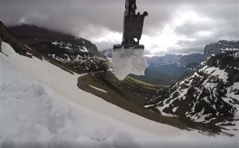 Watch Crews Plow Through The Big Drift In Glacier Np