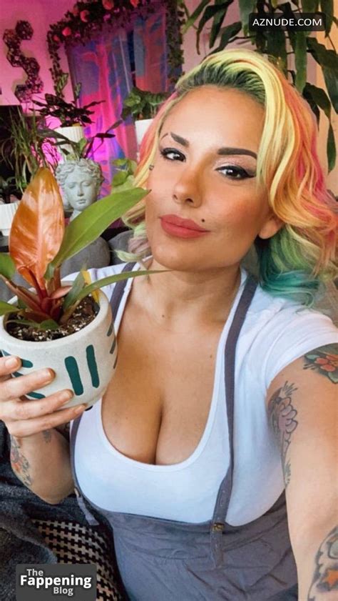 Natalie Casanova Thezombiunicorn Sexy Photoshoot At Los Angeles Party