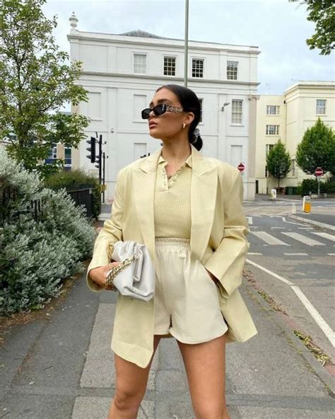 Модні шорти літо 2023 знайомимося з новими трендами Жіночий Журнал Trserial