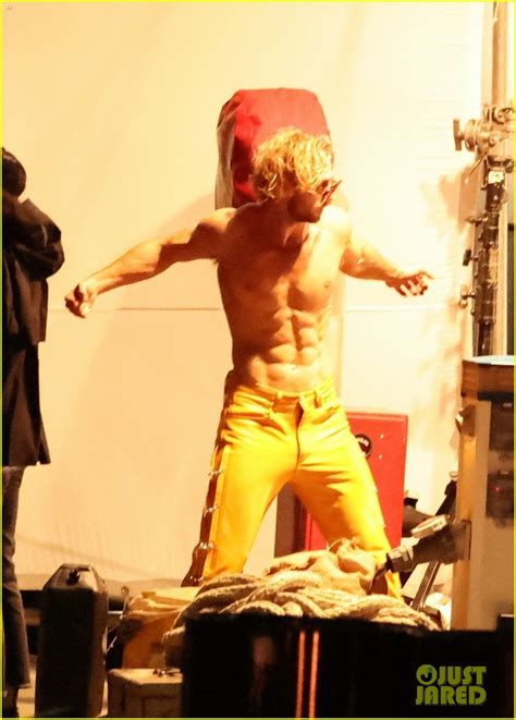 Photo Aaron Taylor Johnson Shirtless On Set The Fall Guy 011 Photo