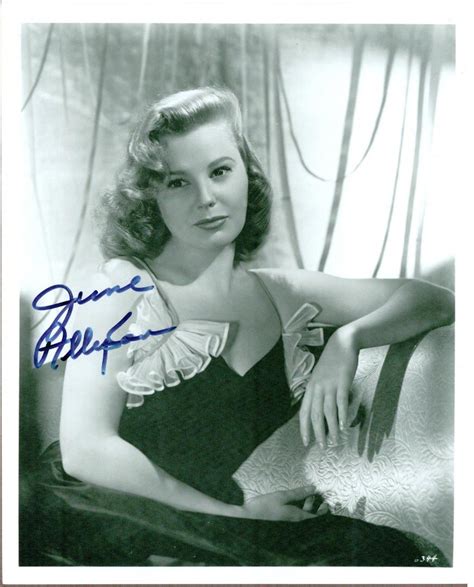 June Allyson Actress Signed 8 X 10 B And W Photo Coa Uacc Rd 036