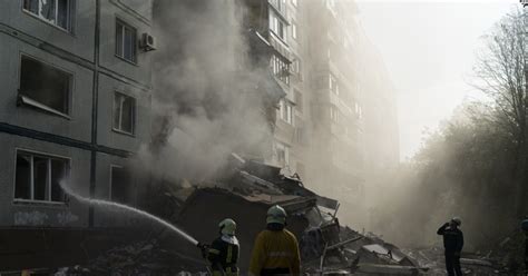 폭발사고 크림대교 철도 재개러 민간 거주지 보복 공격