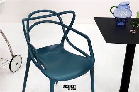 Laboratory My Home ლაბორატორია ჩემი სახლი სკამი 156 ლარი 195 ლარის ნაცვლად 👉 ზომა