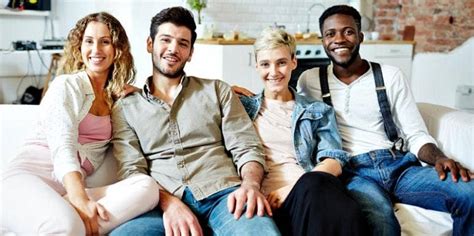 What Is Polyamory And How Do Polyamorous Relationships Work 8 Myths