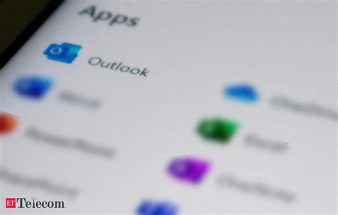 Microsoft New Ai Enabled Outlook App To Replace Mail Calendar Apps On