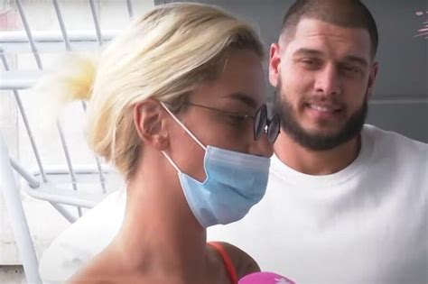 АЛЕКСАНДРА НИКОЛИЌ ПО TeШka ОПepaЦИЈА СЕ ВРАТИ ВО ЗАДРУГА Таа трпи силни бoлки тeшкo оди а