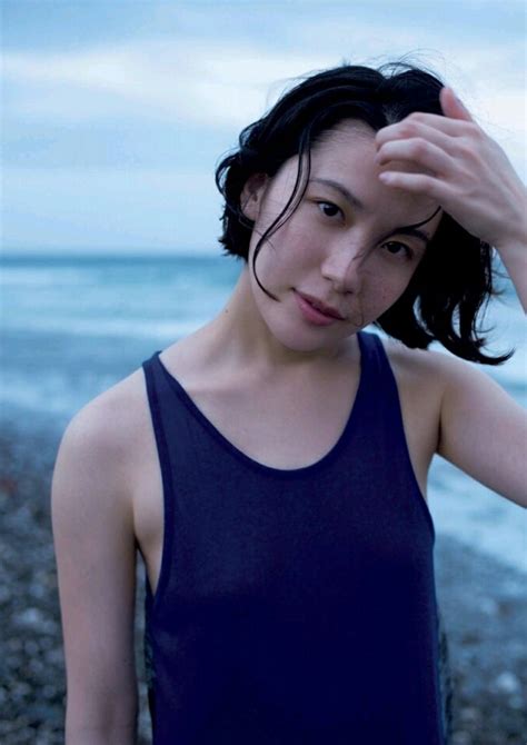 村川絵梨 グラビア水着・濡れ場画像 27枚 ちょい懐女画像集 女優・歌手・アイドル