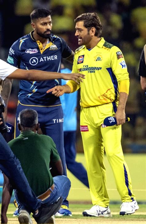 Chennai Gt Captain Hardik Pandya And Csk Captain Ms Dhoni During