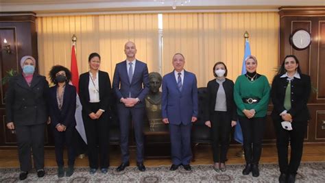 محافظ الإسكندرية يناقش مع قنصل عام فرنسا تعزيز المشروعات المشتركة بين