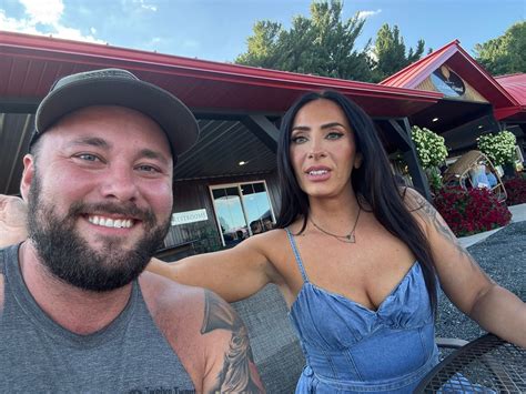 Jenel Olson Jenel Olson Added A New Photo