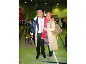 Anne İle Oğul Aynı Üniversiteyi Kazandı
