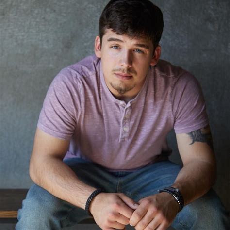 [letra] She Gets It From Me Noah Thompson Lyrics Letrasboom Com